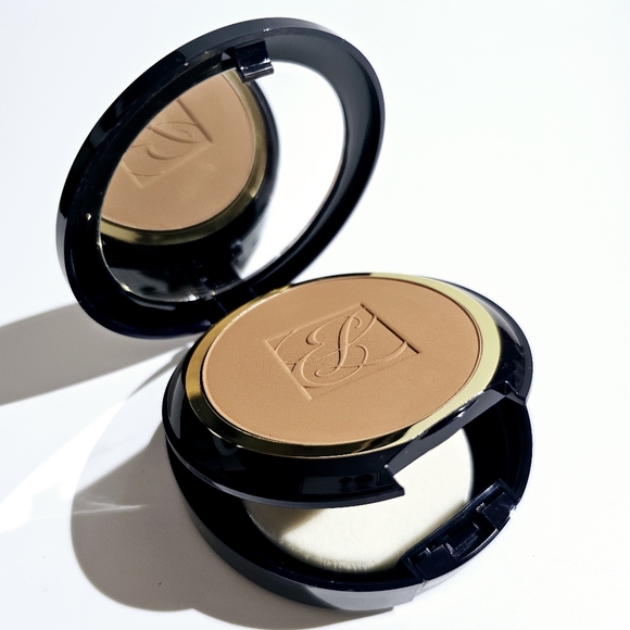 Estee Lauder | Makeup | Estee Lauder Double Wear Stay In Place Powder ...